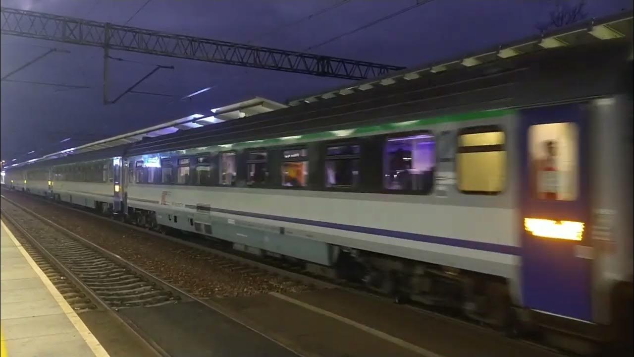 Odjazd EP07-1040 z IC 83102 "Chełmoński" do Krakowa Głównego. Zielona Góra Główna - YouTube