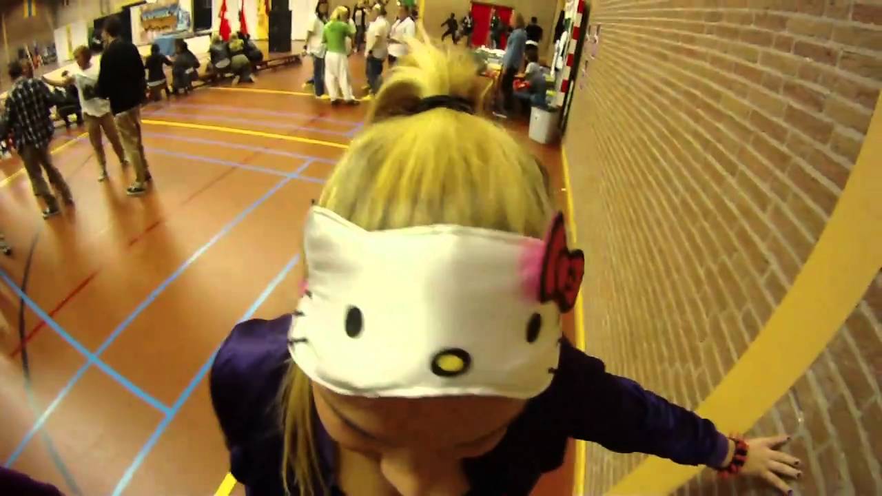 Hello Kitty Team - YouTube