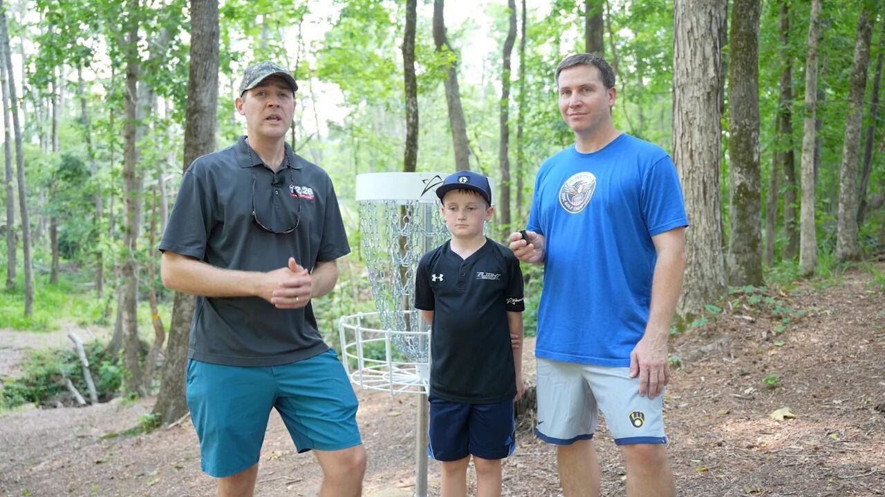 Reelin’ With Riley: The world of disc golf - YouTube