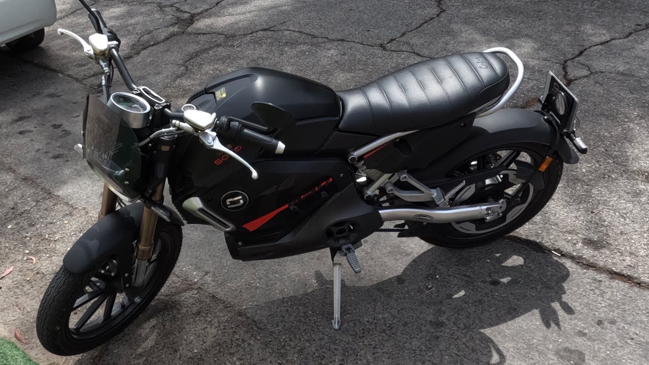 SUPER SOCO TC MAX Electric Motorcycle First Impression - YouTube