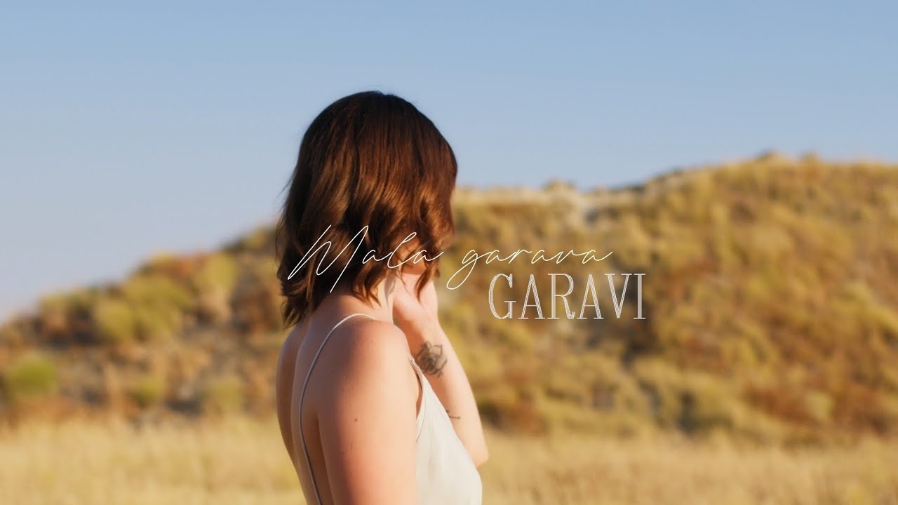 GARAVI - Mala garava (Official lyric video) - YouTube