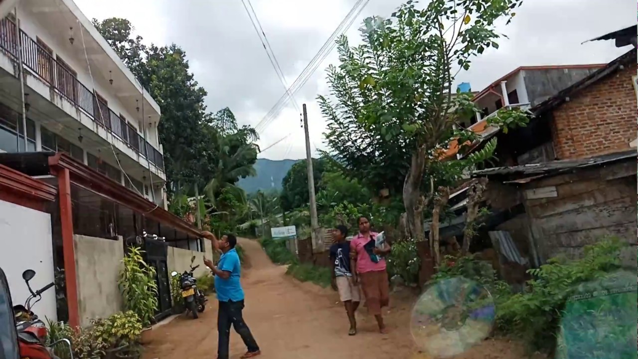 The road from Rakwana to Colombo, Sri Lanka - YouTube