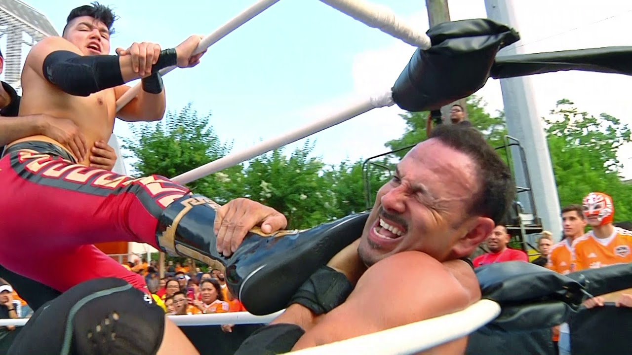 Chavo Guerrero vs Gino Medina [Reality of Wrestling] -Houston Dynamo ...