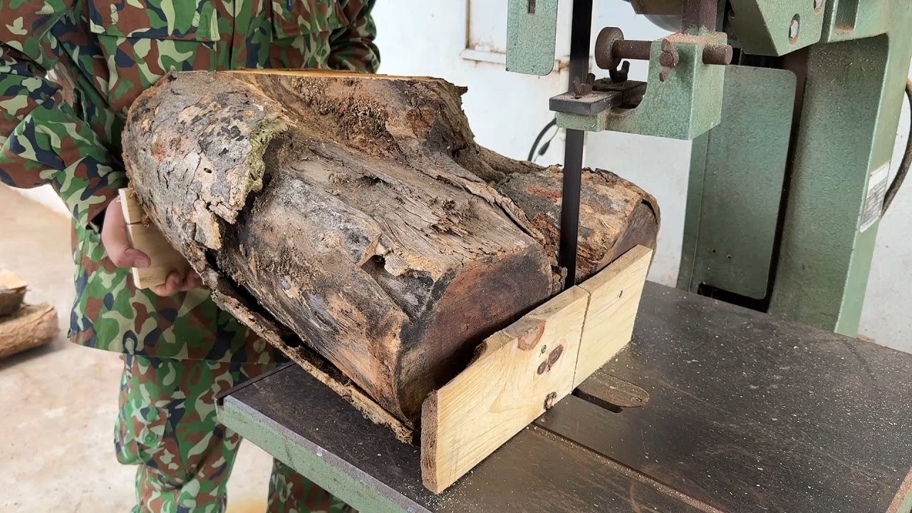 Miracle In A Piece Of Rotten Rood - Super Beautiful Coffee Table And ...