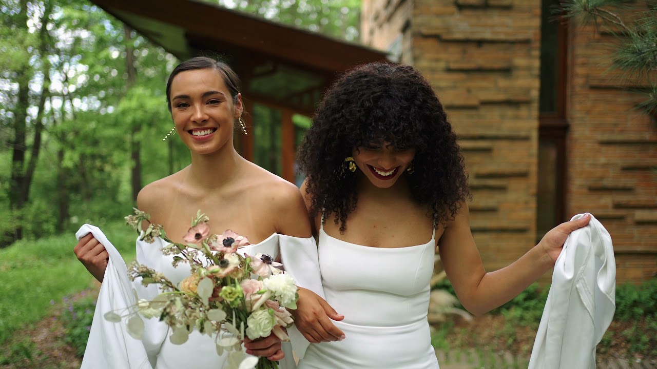 Wedding at Frank Lloyd Wright’s Seth Peterson Cottage in Mirror State Park Features Local ...