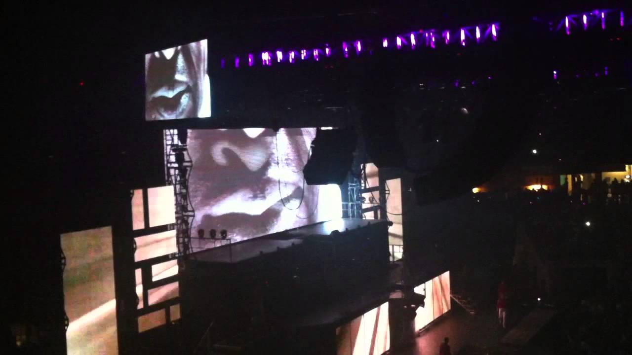 Justin Bieber Believe tour opening - YouTube