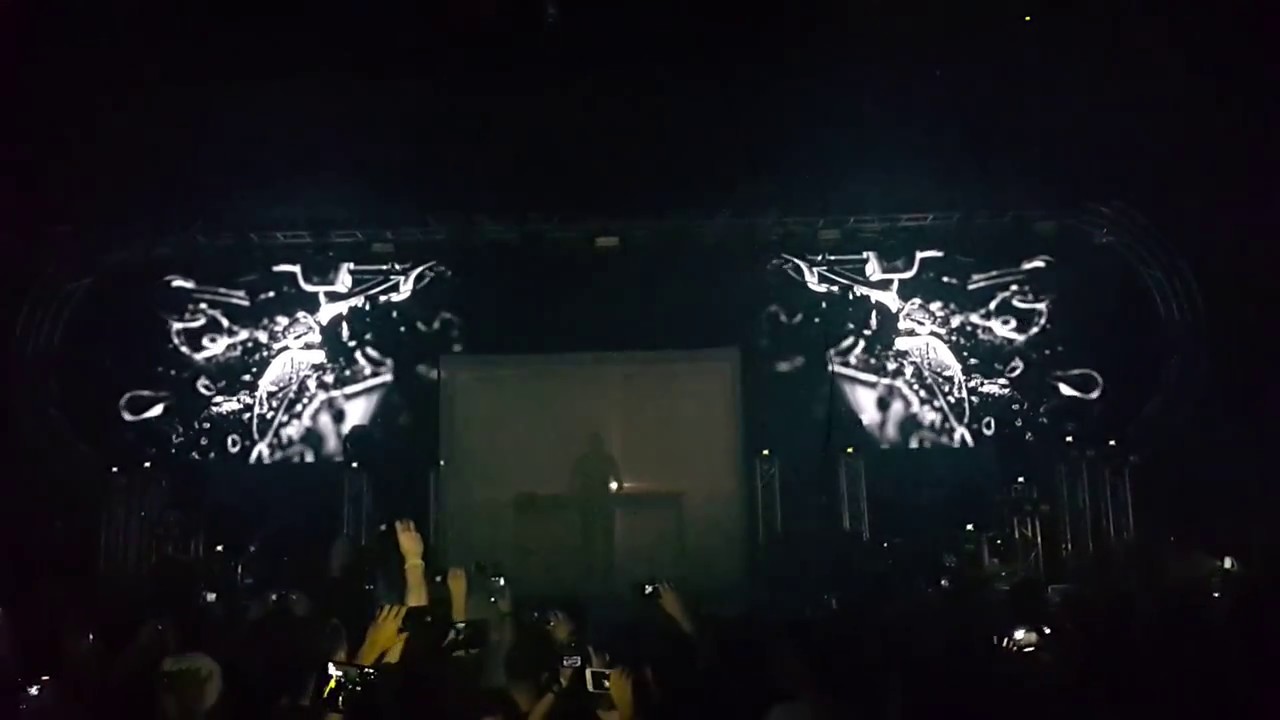 Dubfire Live:Hybrid Berlin HYTE NYE 2017 Intro (3) [Dubfire - Ribcage ...