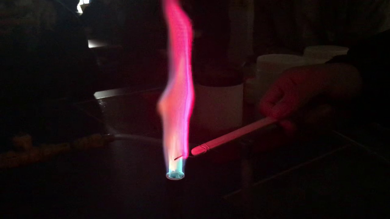 Coloracion a la llama LiCl - YouTube