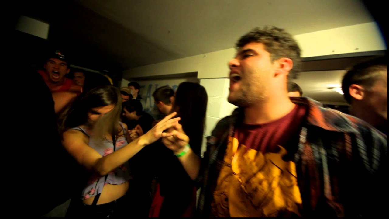 SEAWAY - LAST PUNK (House party set) - YouTube