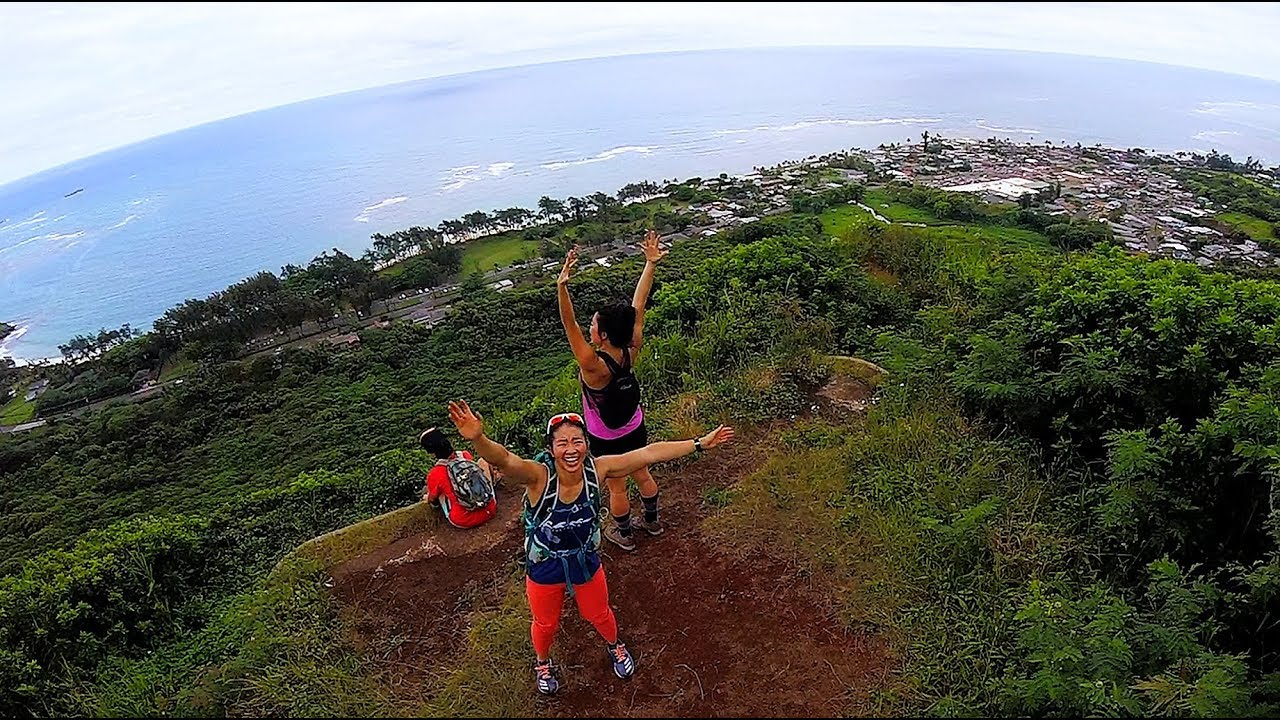 Kaipapa'u Bunkers, Oahu, Hawaii (AKA Hauula Pillbox Hike) - YouTube