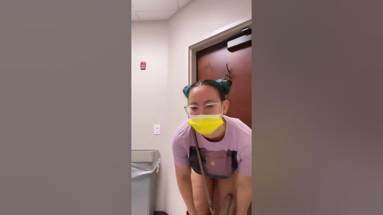 Pawg Playing With Her Booty Youtube
