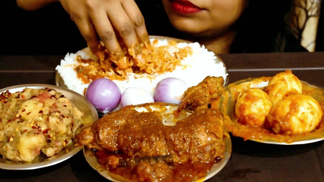 ASMR: Indian Food/Chicken Piece Curry, Egg with Curry, Aloo Bhorta ...