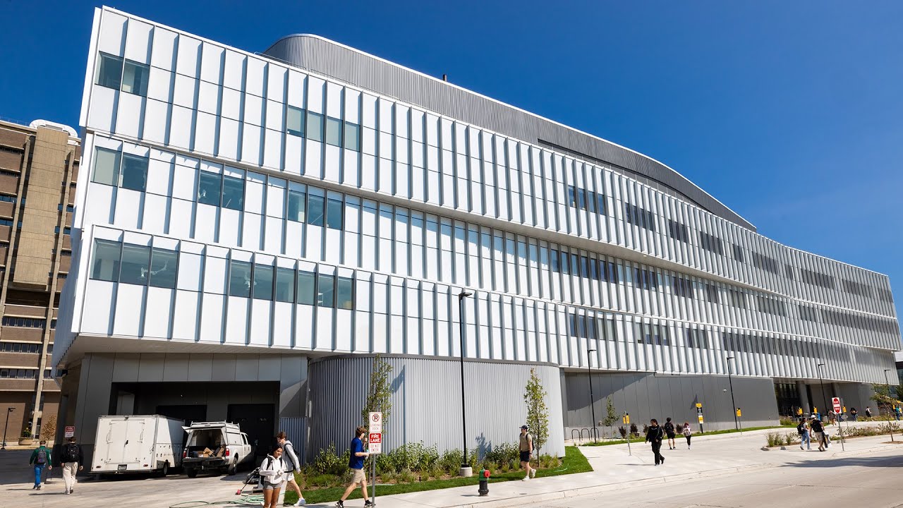 New UWM Chemistry Building Opens After Six Years of Design and ...