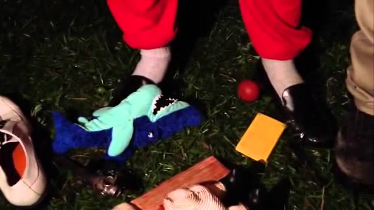 The Mask Reenactment- Park Scene - YouTube