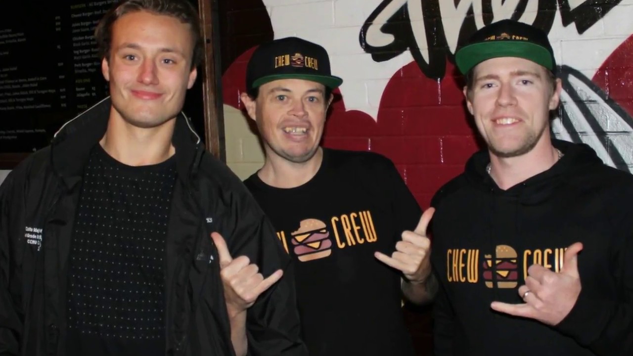 Chew Crew Heavyweights - Jake Chalmers Burger Comp at Friend in Hand ...
