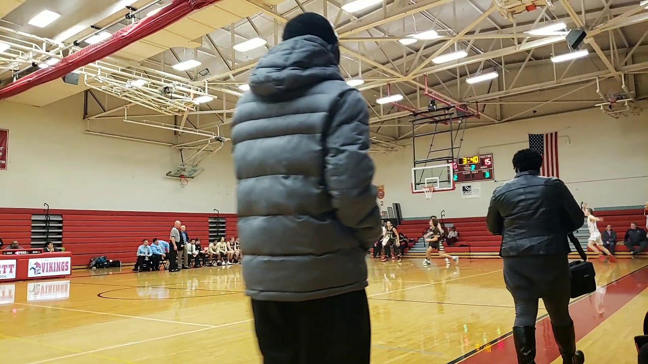 Everett high School vs Holt high School. Boys varsity basketball 2018 ...