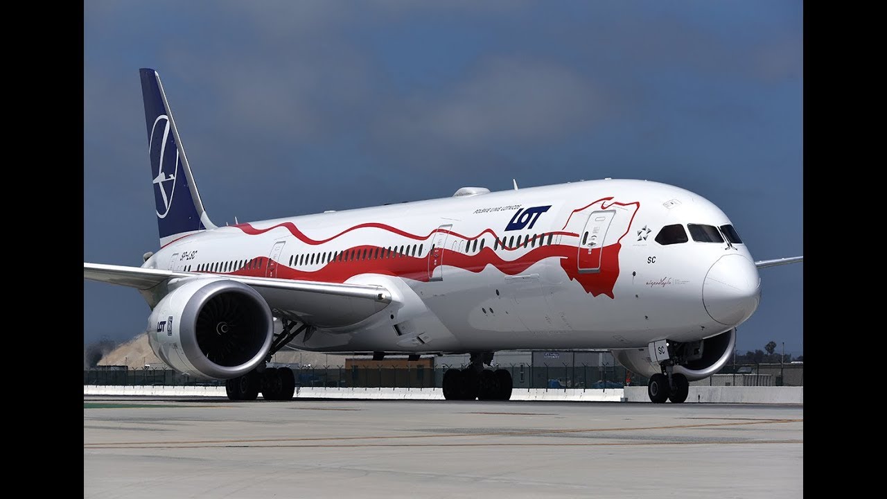 LOT Polish 'Proud of Poland's Independence Livery' Boeing 787-9 [SP-LSC ...
