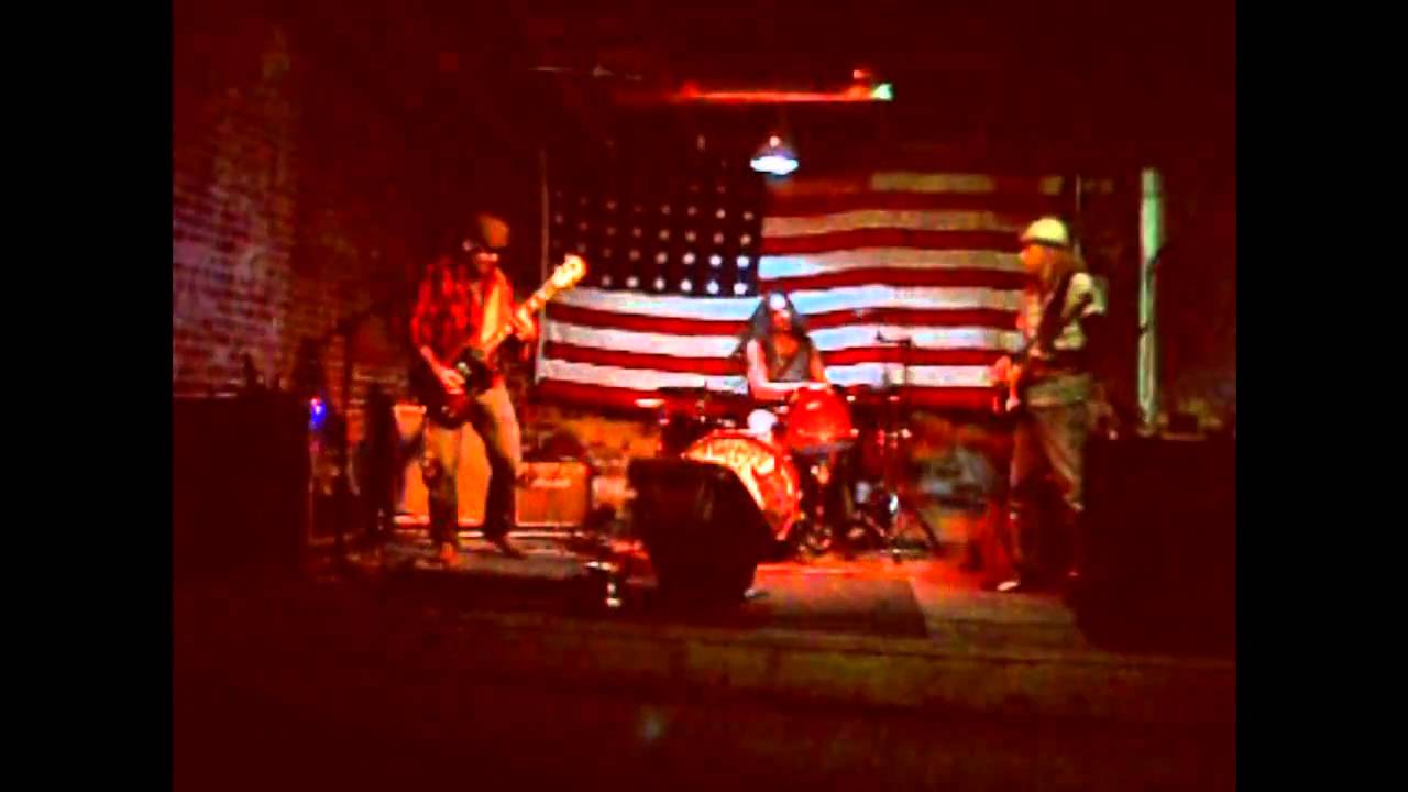 Hurricane Mason: War Pigs by Black Sabbath - YouTube