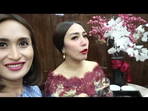 Kapan nikah?? Nikah cowok bule apa cowok lokal? Teman selalu iseng🤷🏻‍♀️