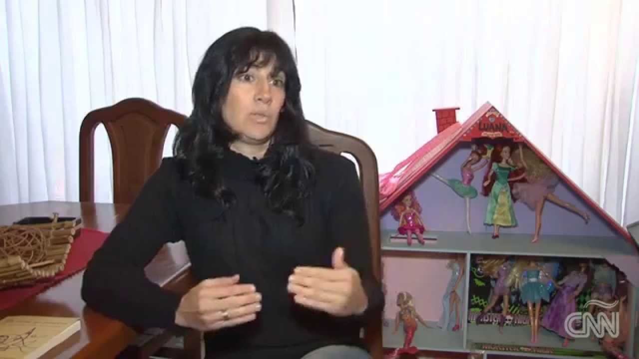 Luana, la primera niña transexual en Argentina - YouTube