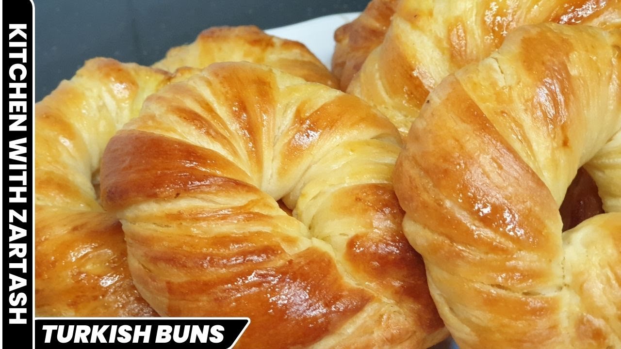 Soft and Moist Turkish Buns | Kitchen With Zartash - YouTube