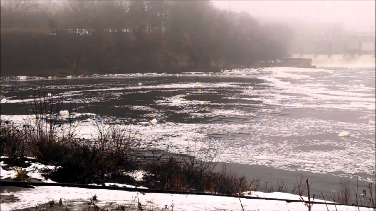 Wisconsin Dells Dam, Wisconsin River, Sauk County Dec. 8th, 2014 - YouTube