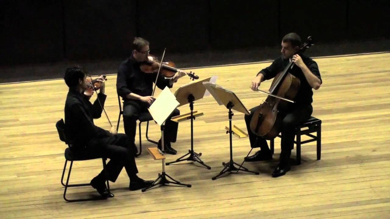 Mozart-Divertimento String Trio KV 563 in E flat- Allegro - YouTube