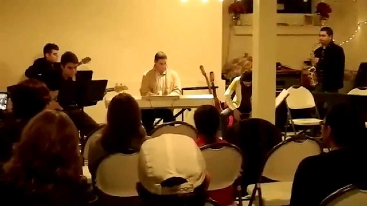 Se oye un son en alta esfera (Hark! the herald angels sing) Recital ...