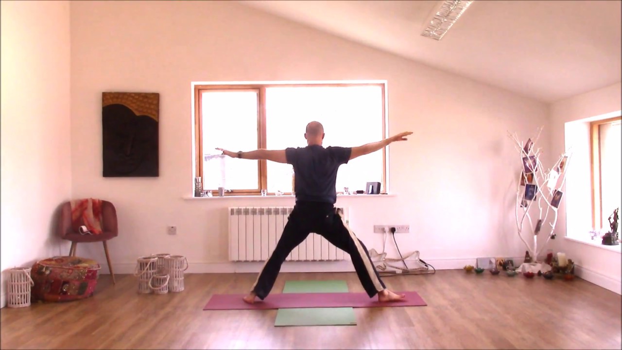 25 Minute Hatha Yoga Flow | Eagle Pose Variations - YouTube