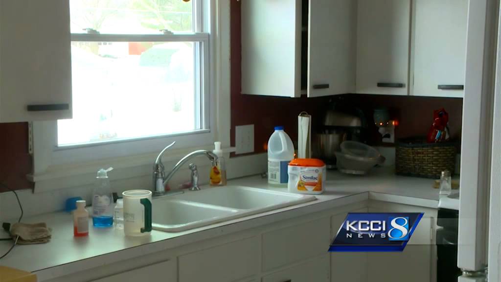 Trickling faucet could help stop frozen water lines - YouTube
