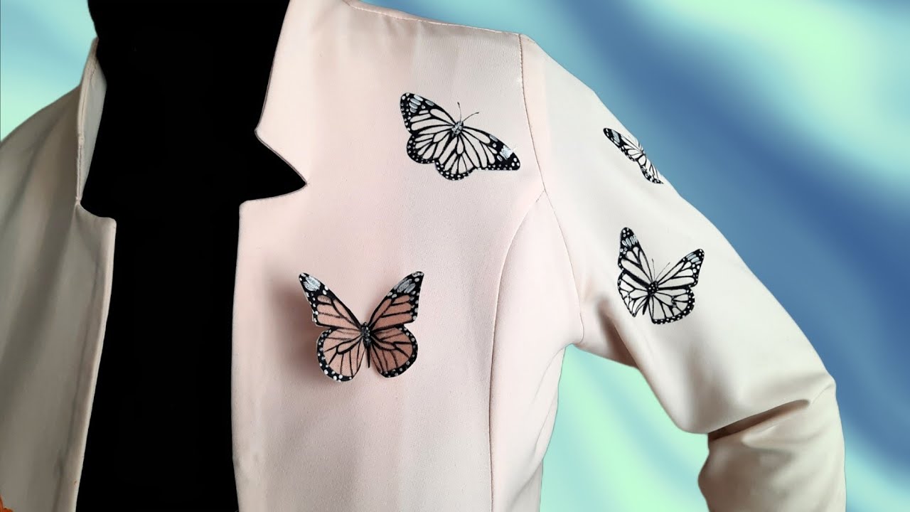 Butterfly/The beauty of my dress became unique with these butterflies ...