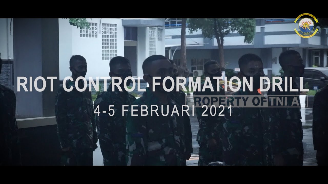 EXERCISE, TRAINING, DRILL : RIOT CONTROL FORMATIONS DRILL - YouTube