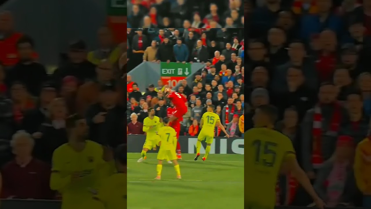 ONE OF THE BEST MIDFIELD. - YouTube