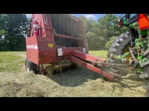 More video of first cutting hay (part II) - YouTube