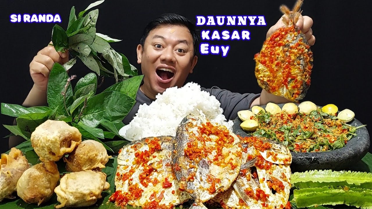 MAKAN BESAR ⁉️ SATU KILO IKAN ETEM PEDAS LALAPAN JENGKOL MUDA MENTAH ...