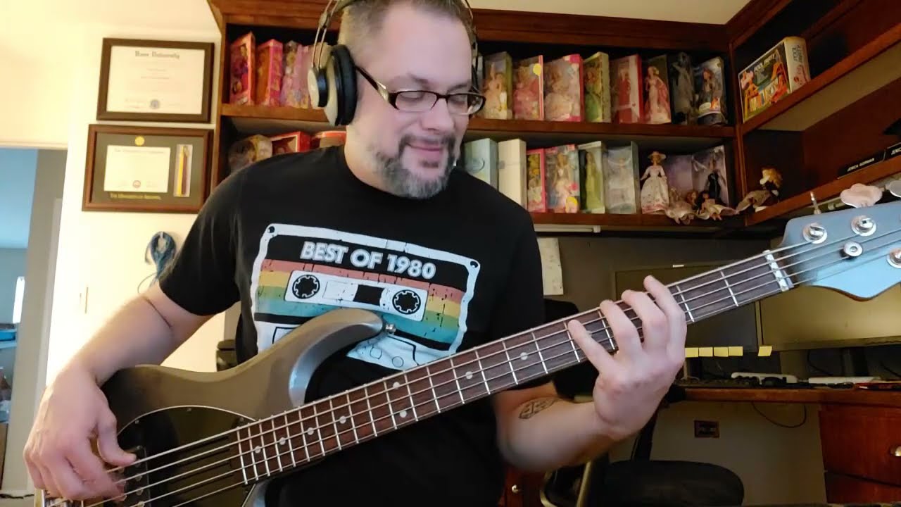 Powerman 5000 - Whip It (Bass Guitar Cover) - YouTube