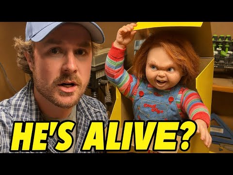 Chucky Escapes His Box! 