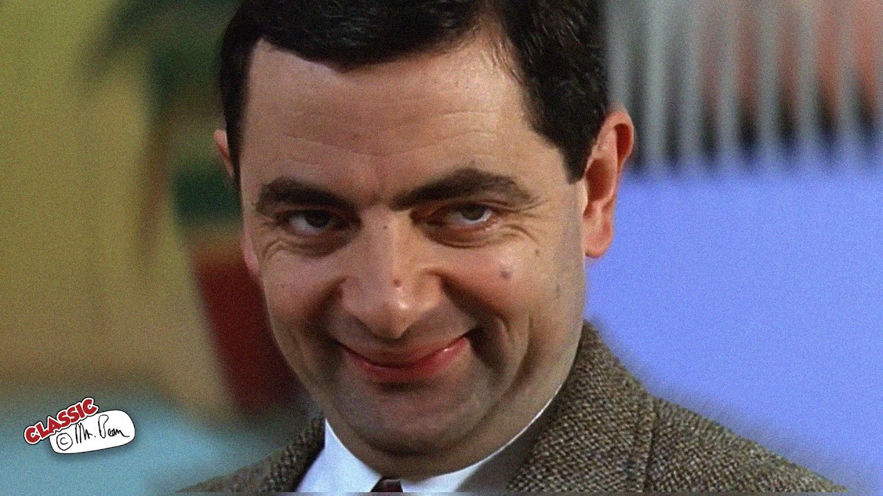 Please Welcome, Mr Bean! | Mr Bean The Movie | Classic Mr Bean - YouTube