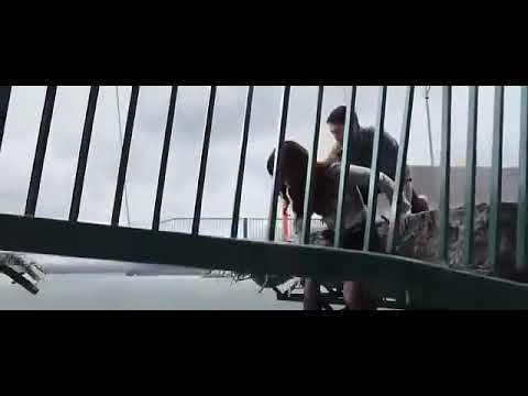 Final Destination 5 Bridge Collapse Scene HQ) (360 - YouTube