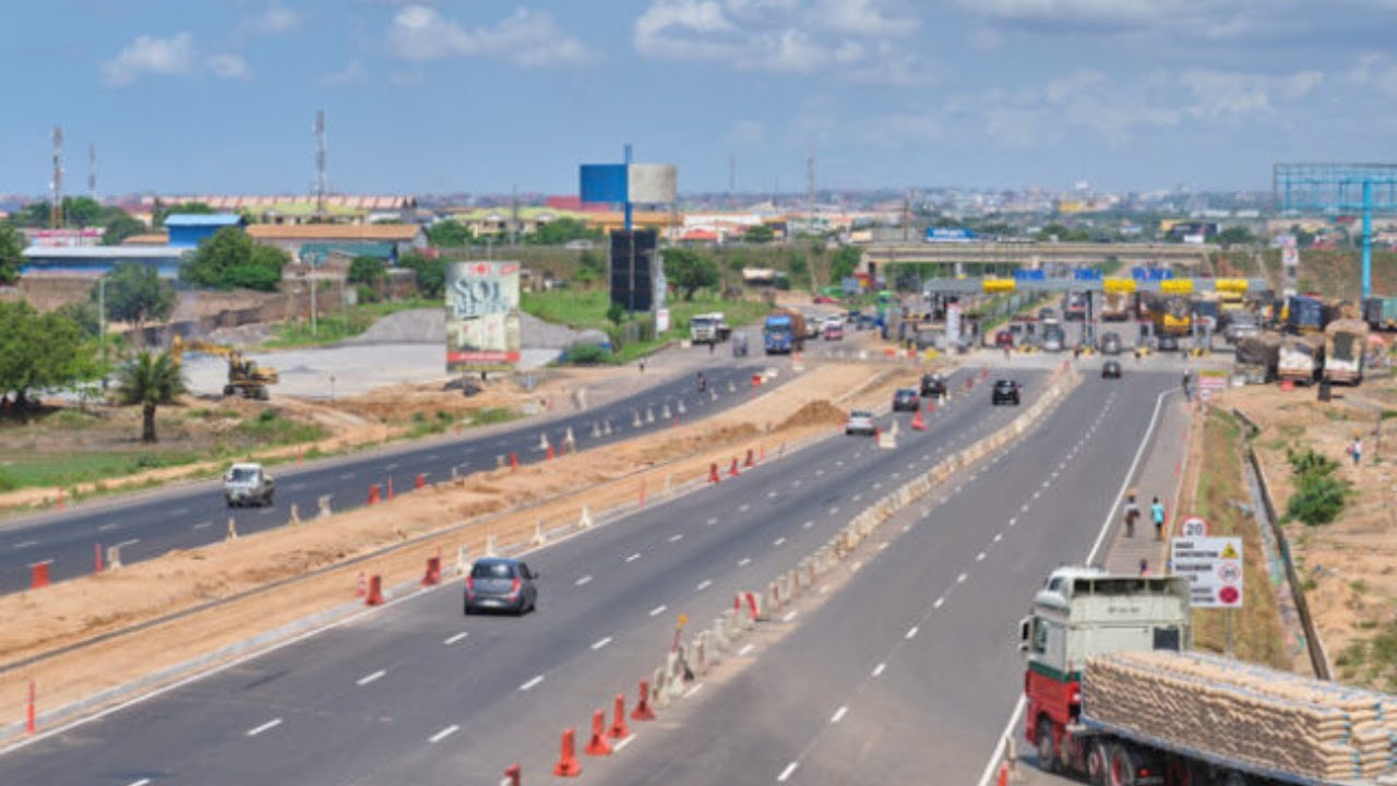 The State of Kumasi - Accra Highway(1year On). - YouTube