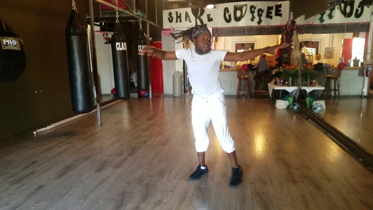 Samba Baila al ritmo de Tambores - YouTube