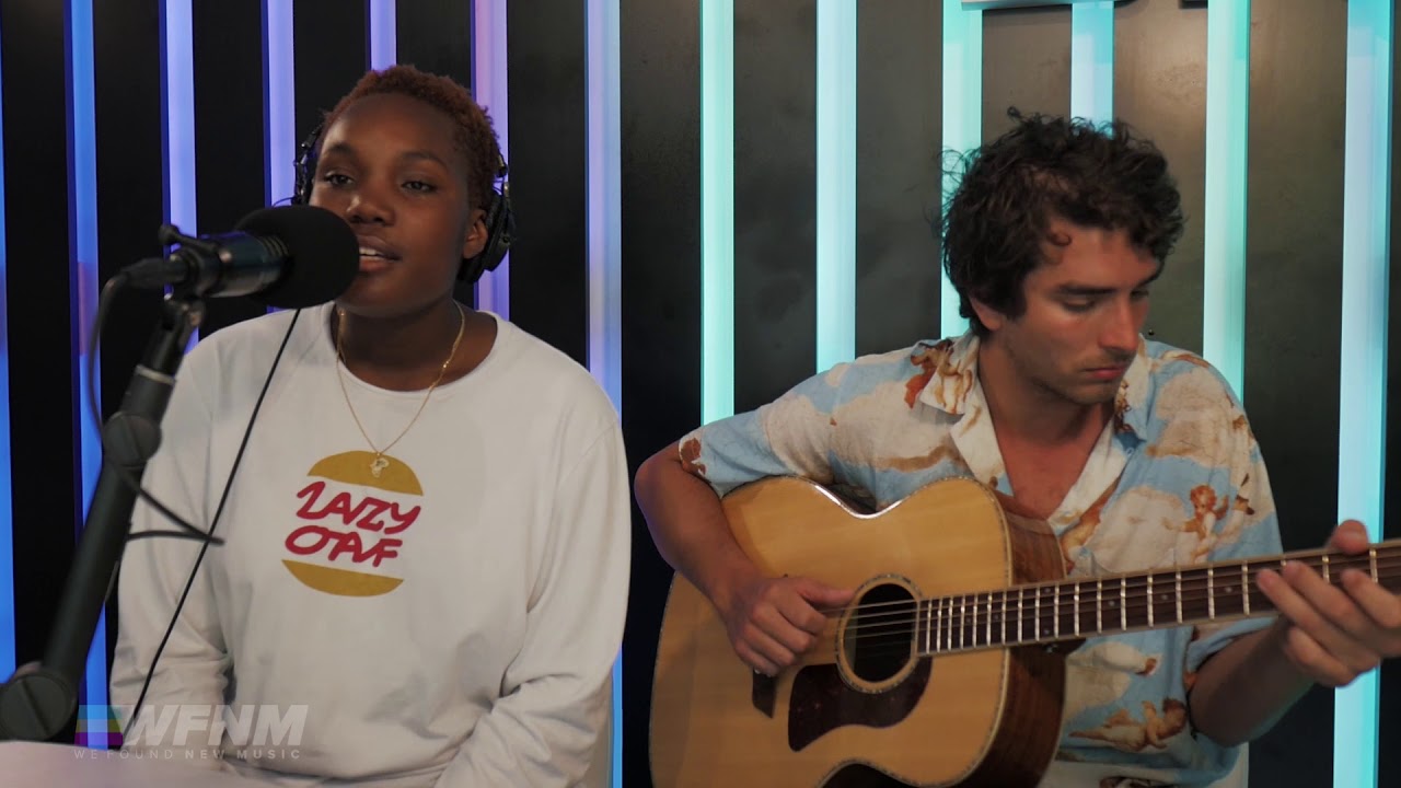 Arlo Parks - 'Cola' (Live) - We Found New Music with Grant Owens - YouTube