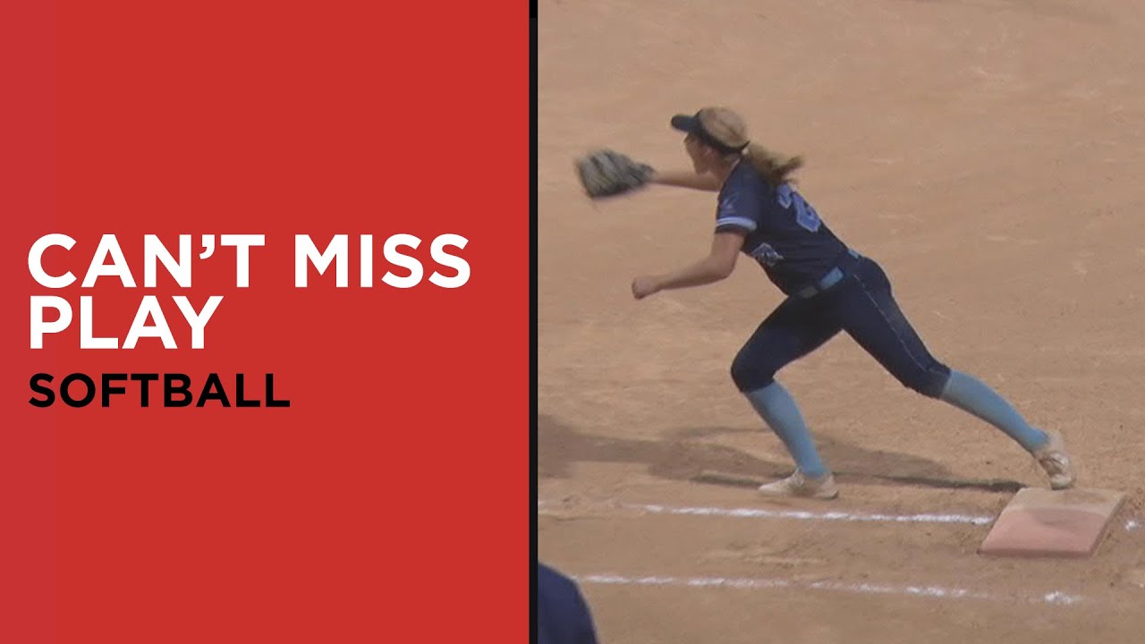 Softball | Sturt turn a double play off of loaded bases! - YouTube