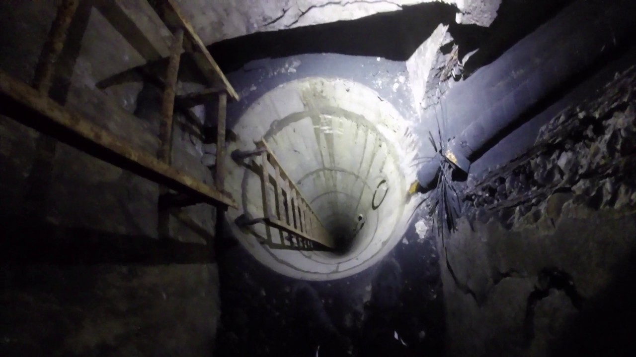 Abandoned Bunker / Verlassener Bunker - YouTube