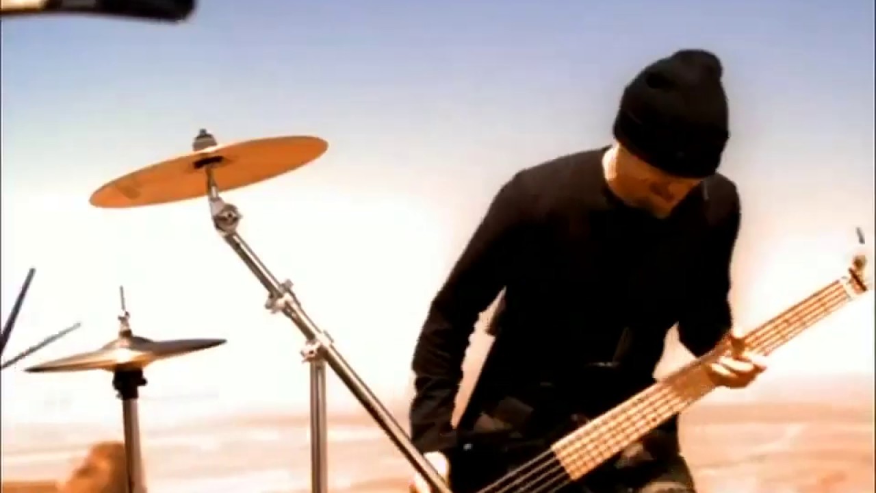 Metallica - I Disappear (Video) - YouTube