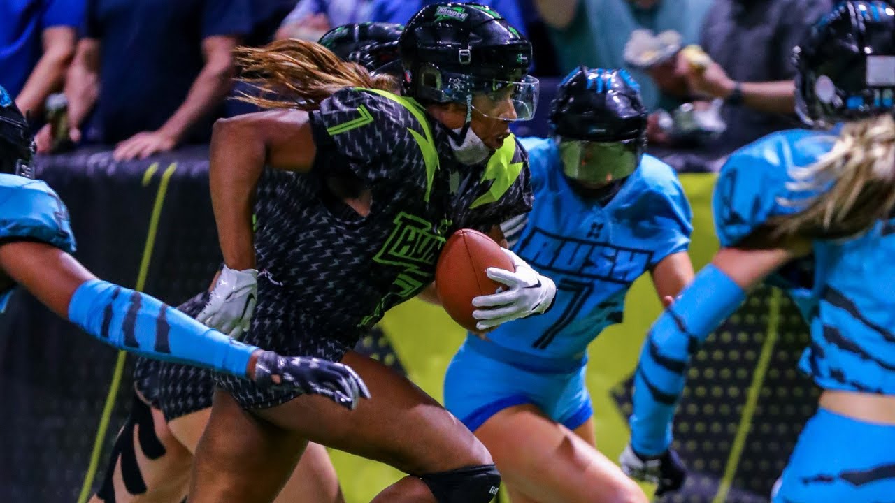 X League | Janetra Gleaves of Seattle Thunder Delivers Punishment - YouTube