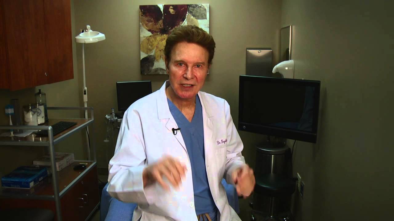 Dr. Joe Gryskiewicz discusses if breast implants affect the detection ...