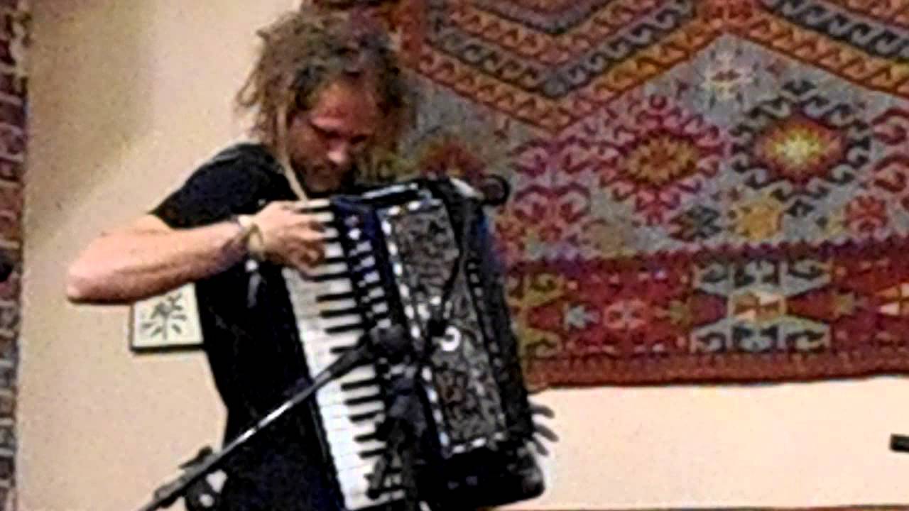 Jesus gonna be here - David Fewster & Ladislav Jamnicky - YouTube