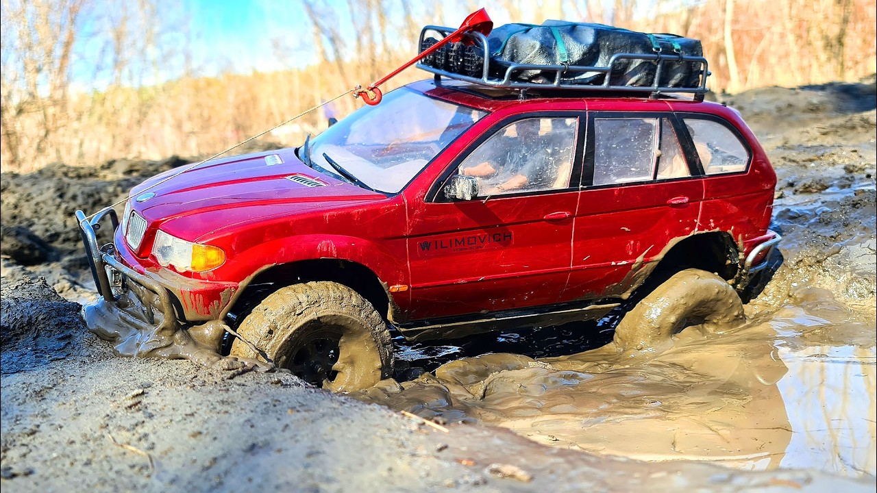RC BMW X5 DEEP MUD Challenge! 😱 IMPOSSIBLE Winch Recovery! Off Road 4x4 ...