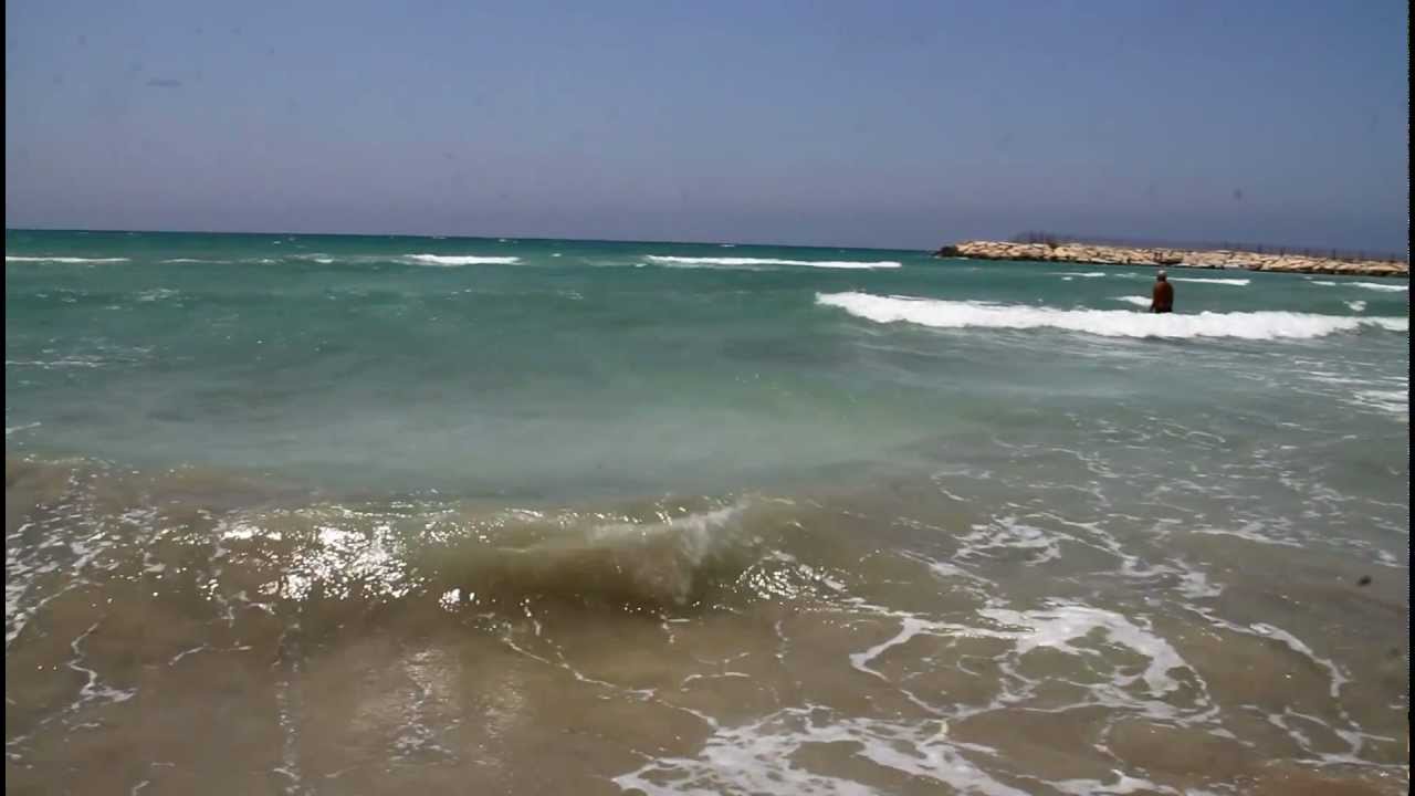 Tyre Beach Lebanon 17-7-2011 part 2 - YouTube